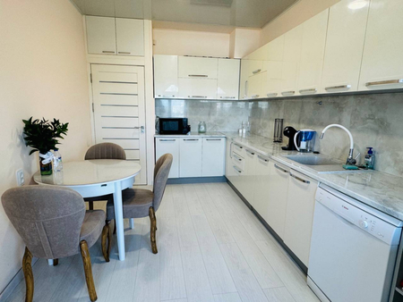 Продается квартира, Козиробод Мечеть - 2/8/9 Отд.вход 65 кв.м