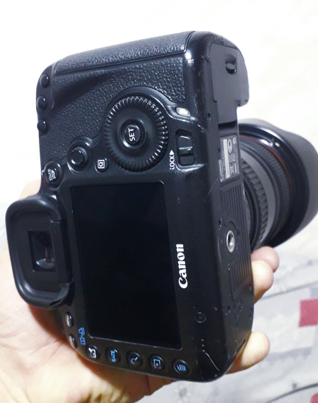 CANON 5D MARK3 sotiladi