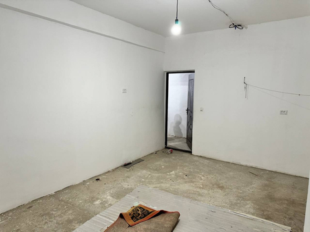 Продаётся 2х комнатная квартира 82кв.м². На 5-этаже ор: 5-микрораён А.