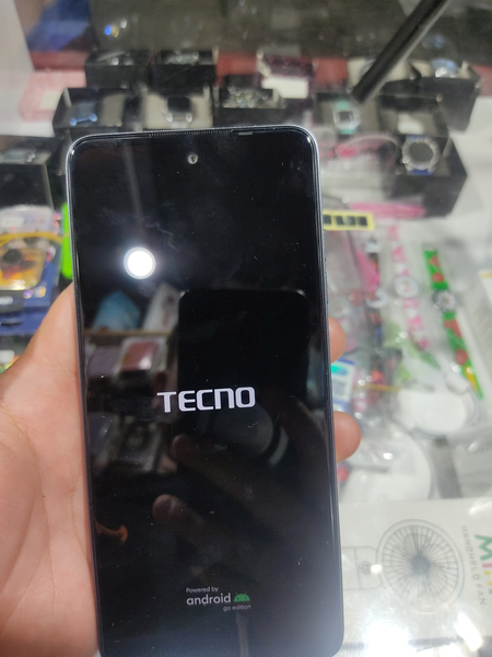 Tehno spark go 2024 sotiladi yengi koʻp ishlatilmagan xolati alo