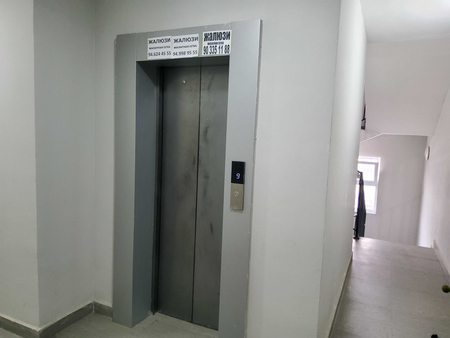 Yangi choshtepada kvartira bor 1 xona 2 xona qilingan. 1/2 Metrobekat