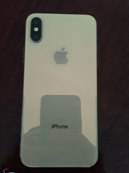 Iphone xc 64 ideal !