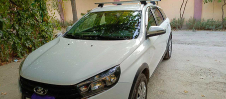 LADA VESTA SW CROSS 1.6 л (nissan), вариатор.