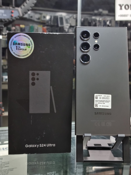 S24Ultra Black Titanium Idealniy.