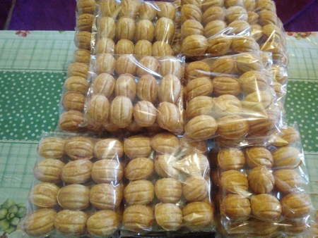 Орешки с сгущёнкой