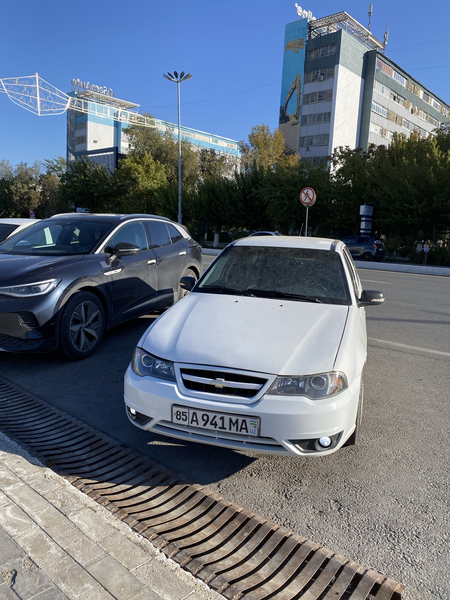 Nexia 2 1.6 yili 2013 variantga ham bor