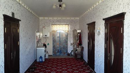 Г'овук ко'л да ховли жой сотилади 450м (1 зол (2 спални гараж(бог'и бо