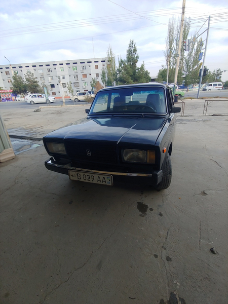 Vaz 2107 Sotiladi