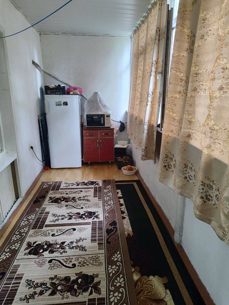 Чиланзар 9 квартал 52м2 ор-р ровд