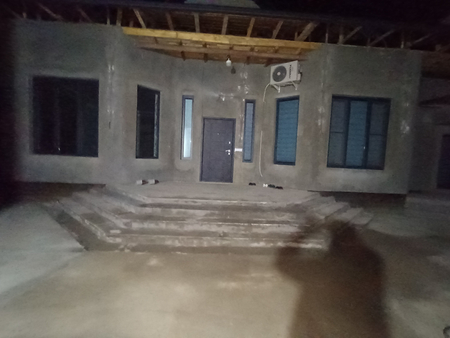 Srochna puli kelishiladi bez makler egasidan sergeli laylak mahalla mu