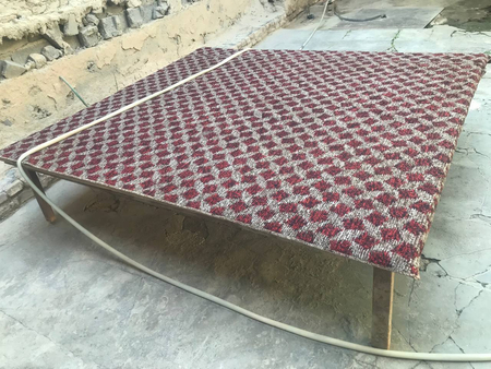 Kravat sotiladi Sastiyanasi yaxshi