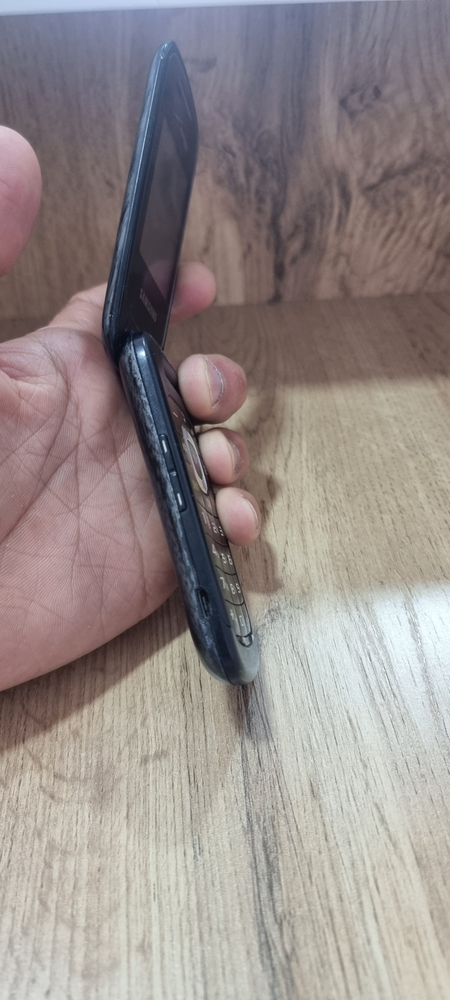 Samsung verizon gusto 3 orginal 1 ta qòl iwlatilgan