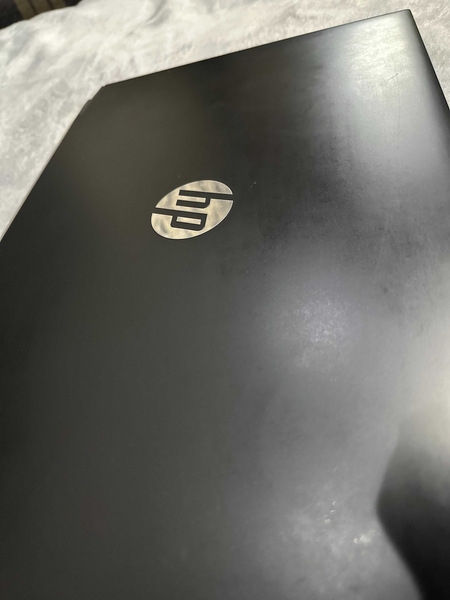 HP Pavilion Gaming Laptop 15-ec2036nt