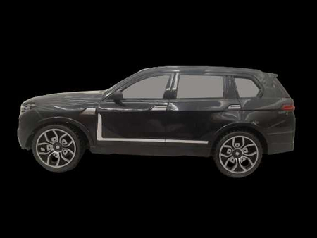 Машина на пульте управления BMW X7