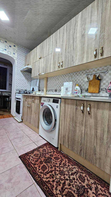 м.Буюк Ипак Йули Аптека 36,6 Лафарга 2-комн 3/4 67 м² 77-серия