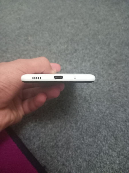 Samsung A11 32/4 karobka dokement yuq pas kopiya garantiya