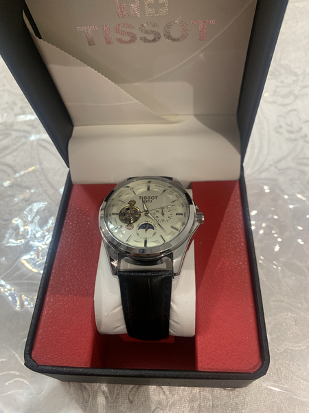 Tissot 1853 mexanika yangi