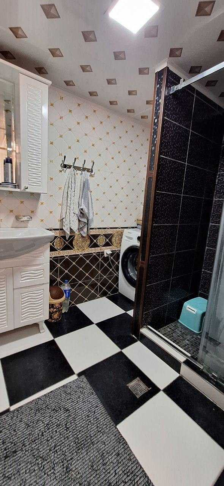 Продается дом 3,8 Яшнабадский район ,Янгиобод улица Нигора,