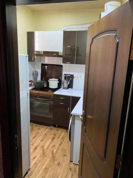 Срочно продается квартира Лисунова 4 , 2/1/4