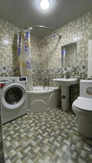 В кирпичной доме 2 комнаты. Мирзо Улугбек метро. Чиланзар 4. Квартал