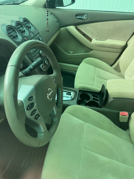 Nissan altima 2008