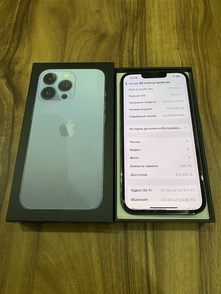 iPhone 13 Pro 256GB Sierra Blue