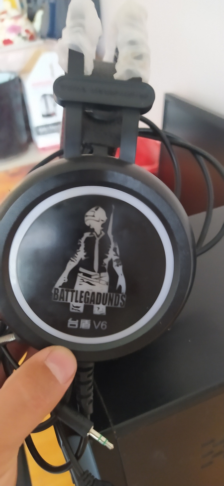 PUBG Naushnik podsvetkasi bor