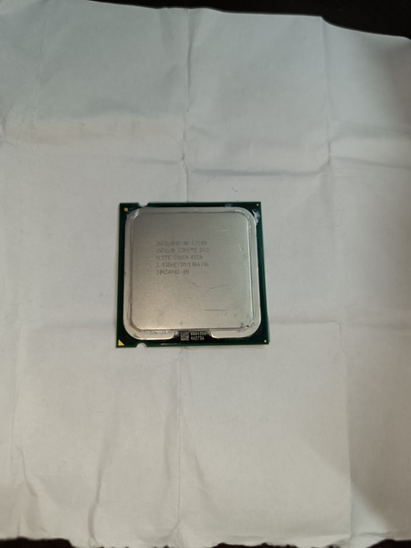 Процессор Inter core 2 quad Q9300