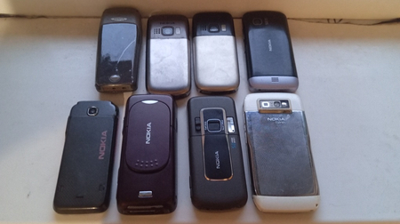 Nokia e71 va boshqalar narxi xar xil