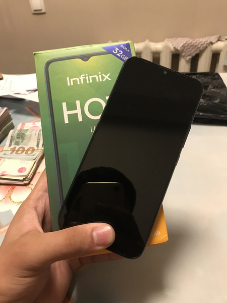 Infinix HOT 10 Lite