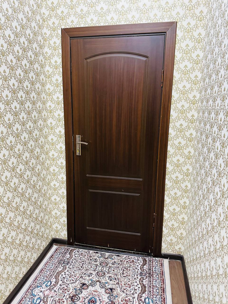 Продаются  двери