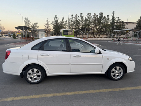 Gentra 3 A/T full lyuk, Abs, magnitafon bor