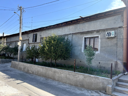 Chilonzor tumani 20 daha 7 sotix hovli