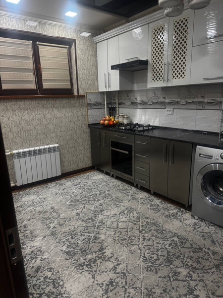 Квартира трехлистникда