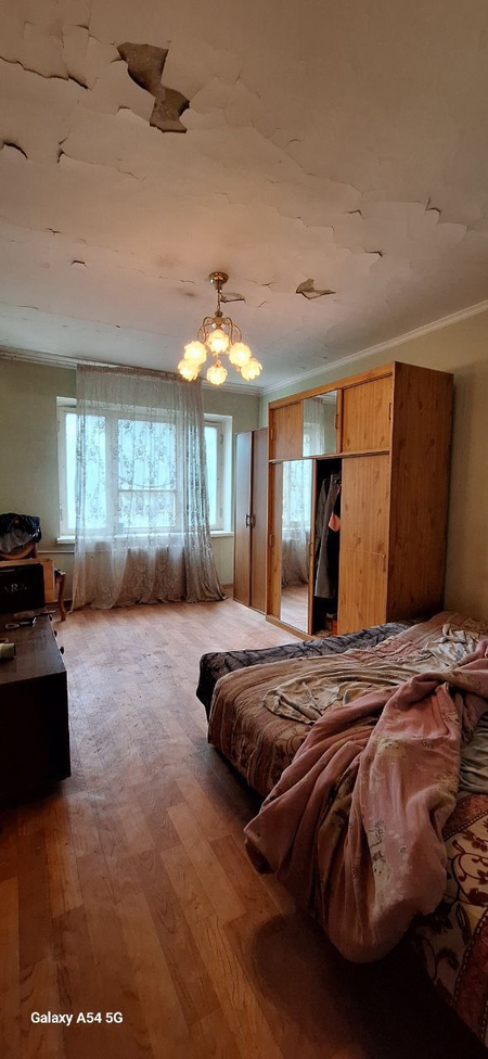 Срочно продаётся Чиланзар 2 квартал