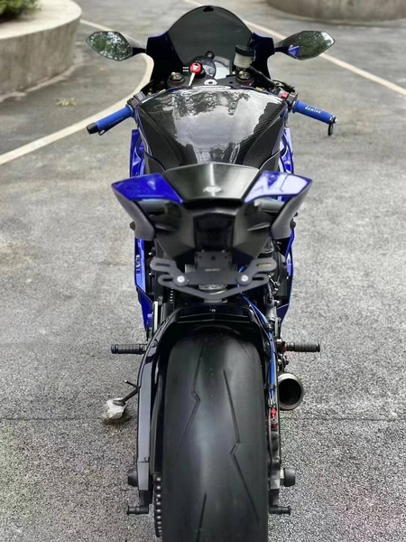 Yamaha R6 Zakazga keladi.