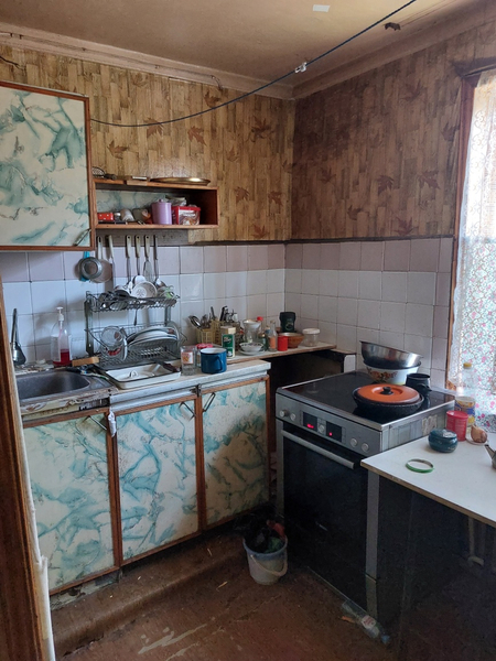 Продаётся 3 комнатная квартира Спутник 8 3/1/2 54кв.м. деревянный,