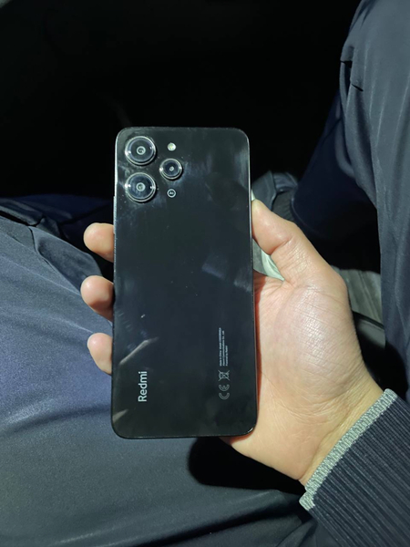 Redmi 12 128 tali srochno sotiladi