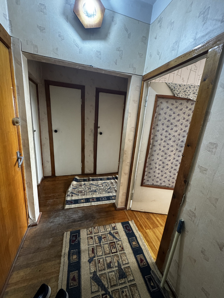 Продается 2 ком кв, Риссовый базар
