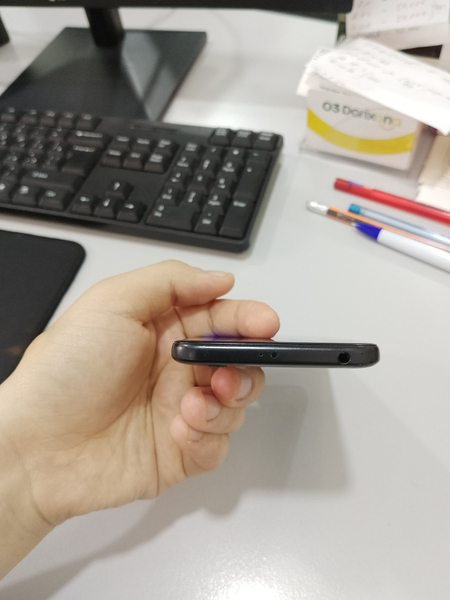 Телефон смартфон недорогой Xiaomi Redmi x4