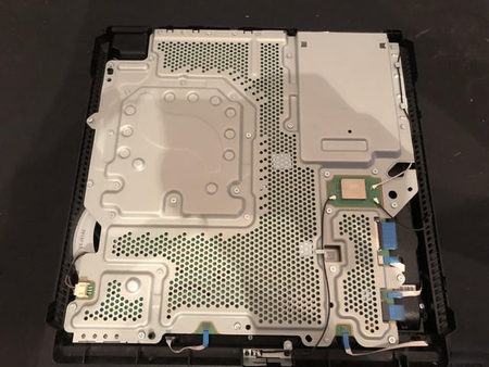 Чистка,профилактика, замена термопасты Playstation 4.