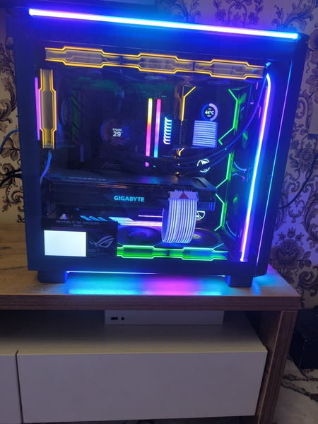Игровой ПК Ryzen 7700, ROG B650E, RX7900XTX, 3 Tb, 32 DDR5 , 1200 W