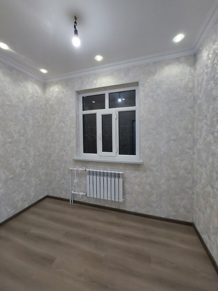 Срочно продаётся 1 переделанная в двухкомнатную