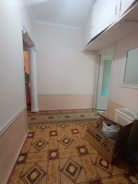 СРОЧНО продаётся 2-х комнатная квартира в Сергели 4