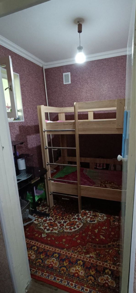 Продам квартиру 2/3/4 на массиве Ялангач 2х6