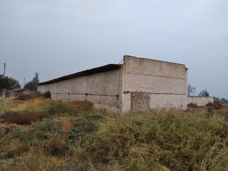бино сотилади, катта ер участкали