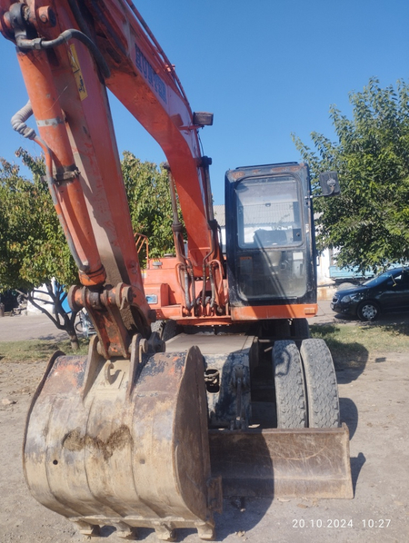 Ekskavator HUNTER HTL 120