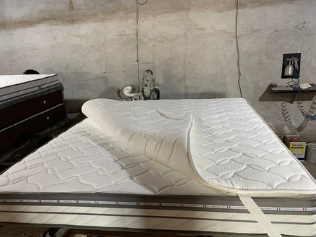 Namatrasnik kv 15000.0 som dan (matras 2 kishilik kv 250 000 somdan)