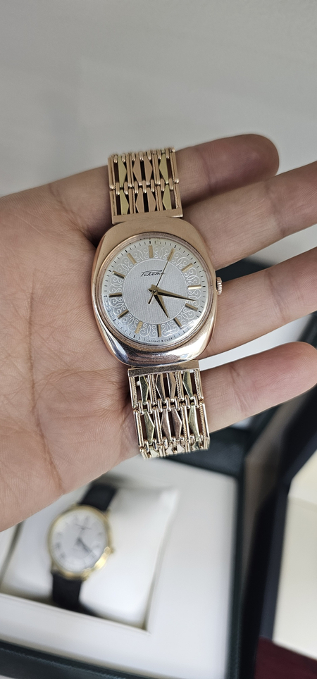 Редкие  Золотые Часы Baume Mercier 18k 750пробы
