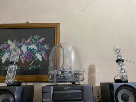 Продается аккустика Harman/kardon